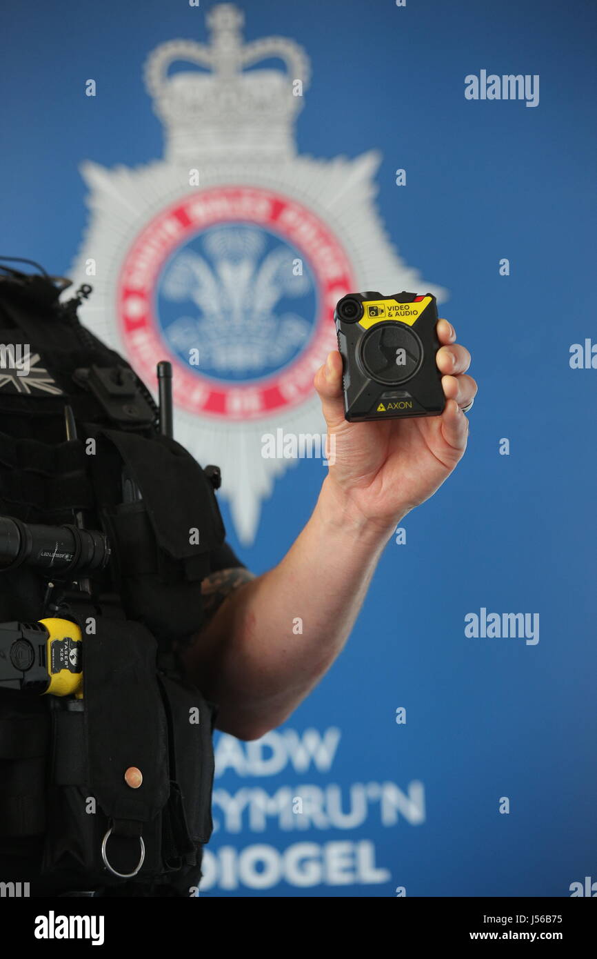 Police body cam uk hi-res stock photography and images - Alamy