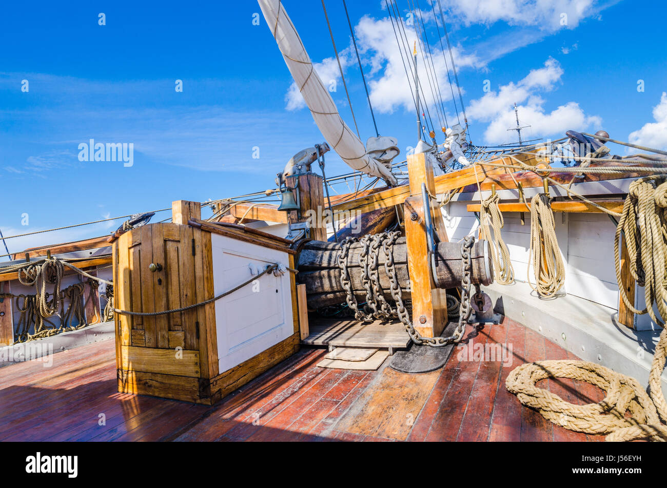 Old ship deck closeup hi-res stock photography and images - Alamy