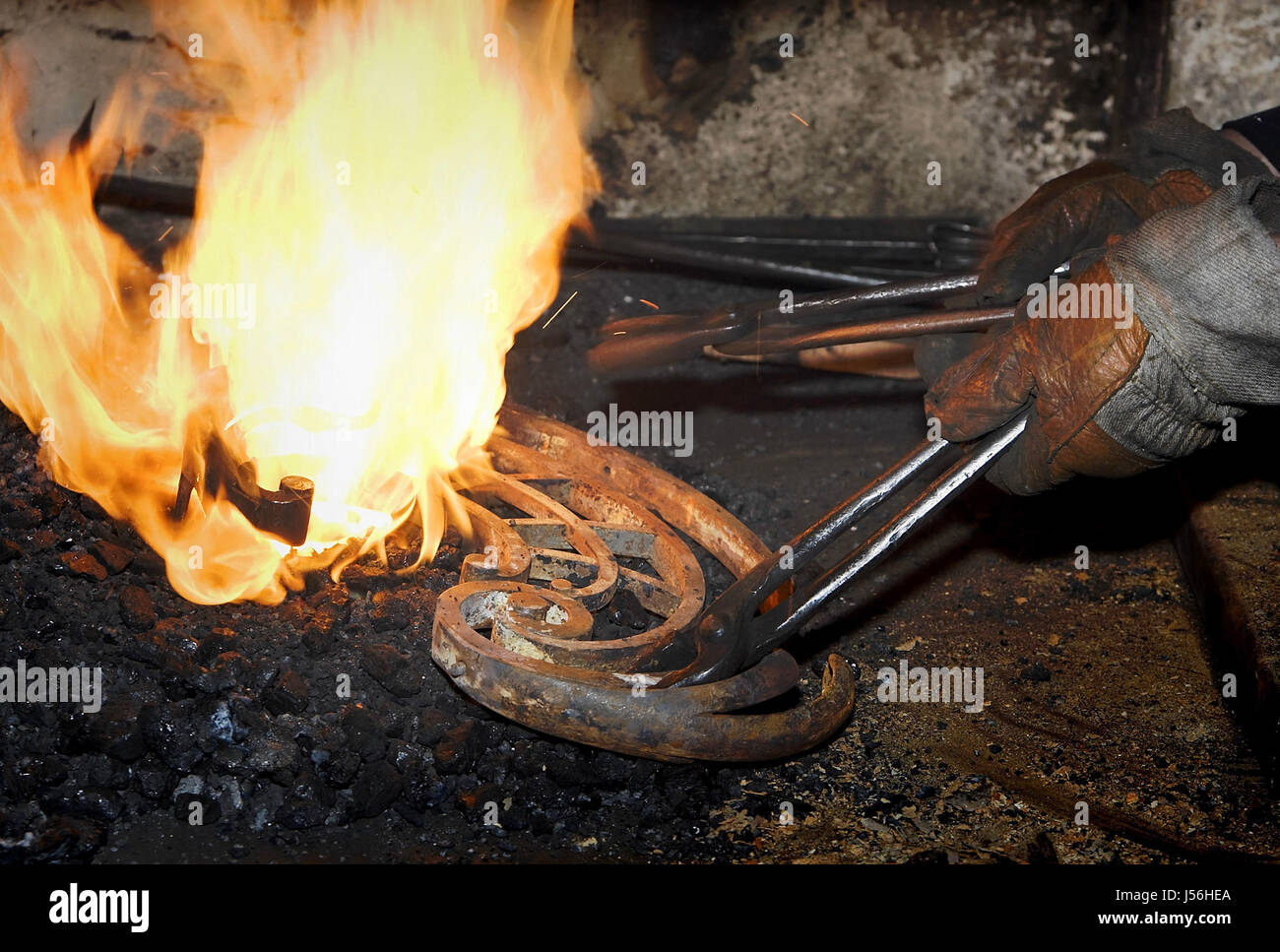 Forge in fire hi-res stock photography and images - Alamy
