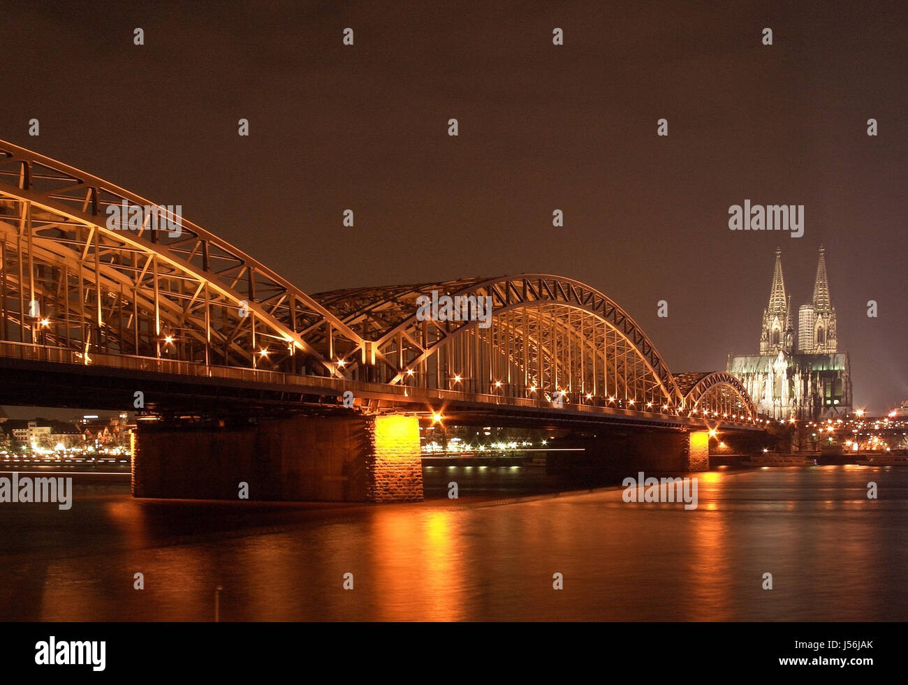 bridge to cathedral Stock Photo - Alamy