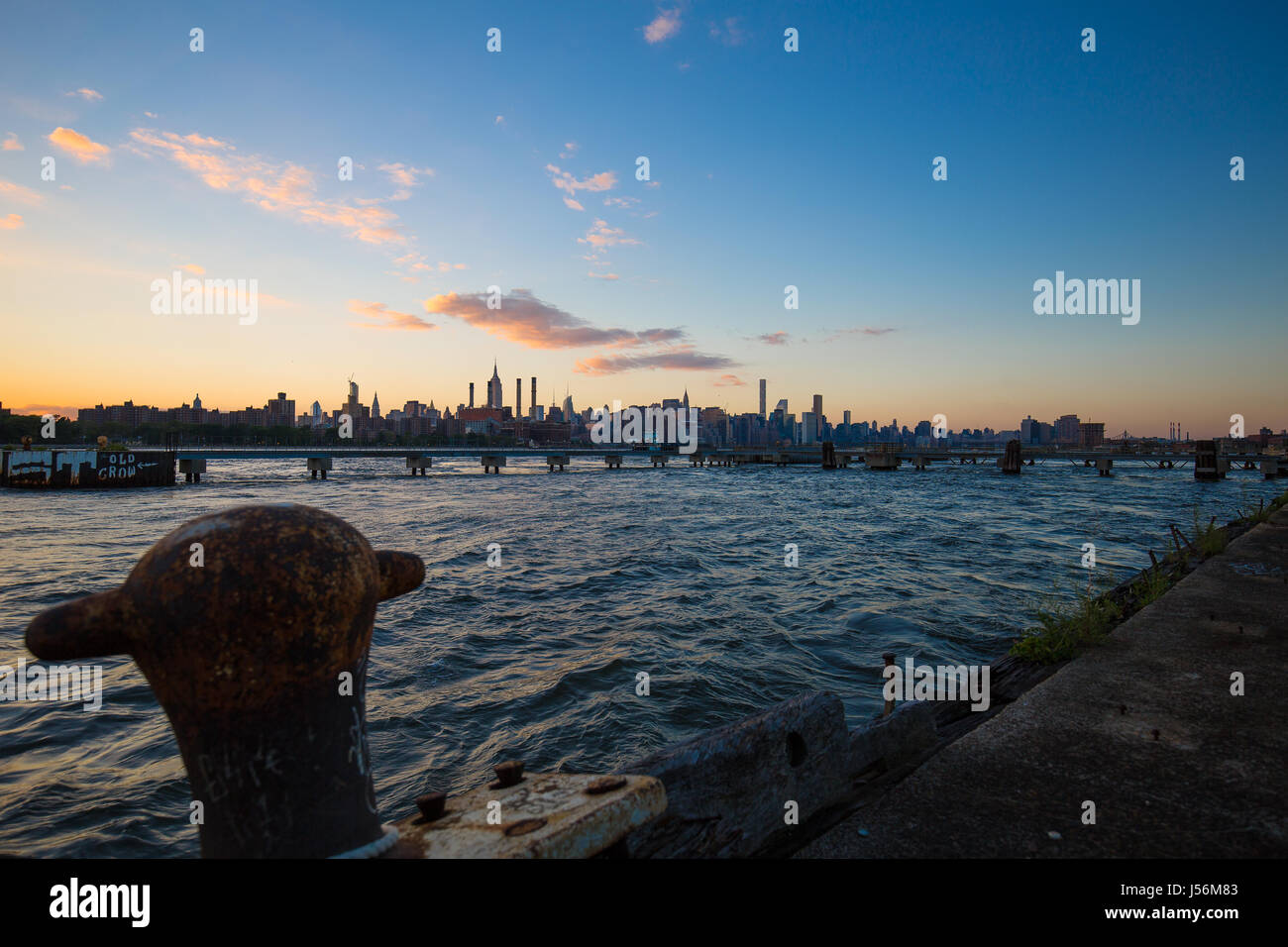 View From Brooklyn Waterfront Stock Photo - Alamy
