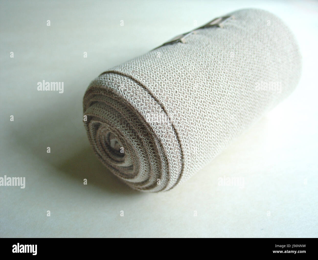 Elastischer verband hi-res stock photography and images - Alamy