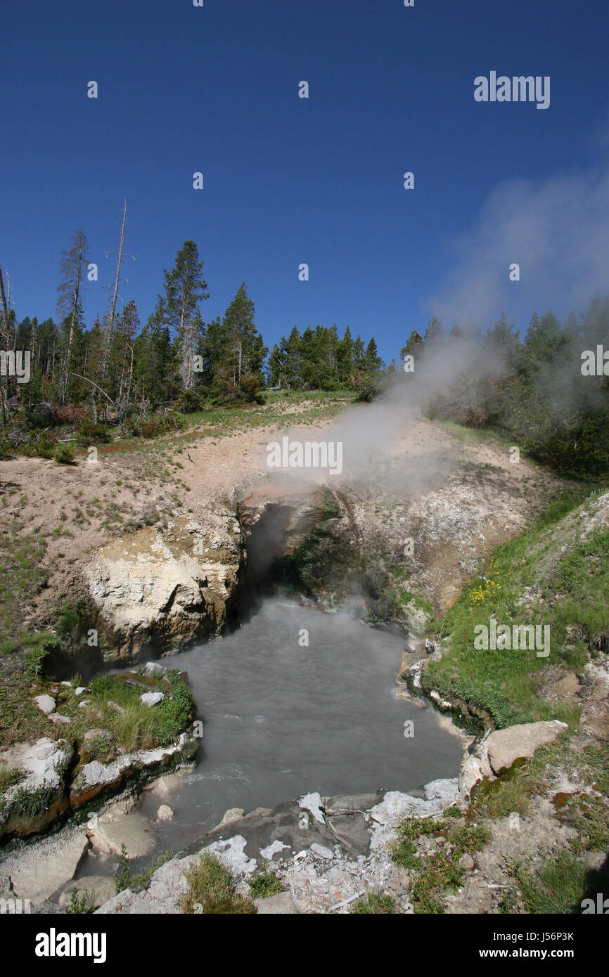 dragons mouth spring Stock Photo - Alamy