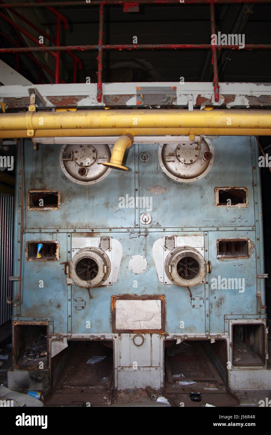 Oven facilities hi-res stock photography and images - Alamy