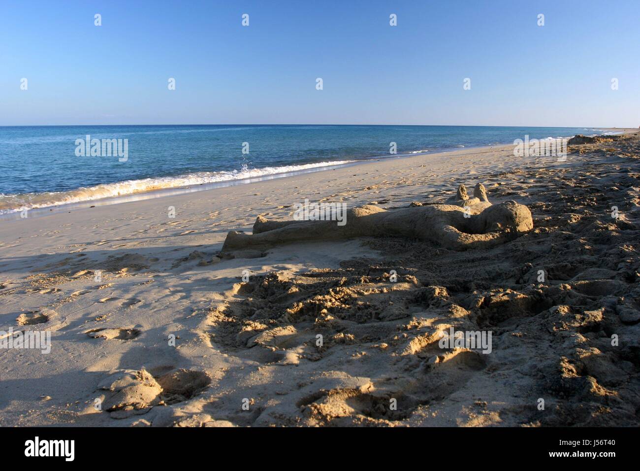 Sunbathing model hi-res stock photography and images - Alamy