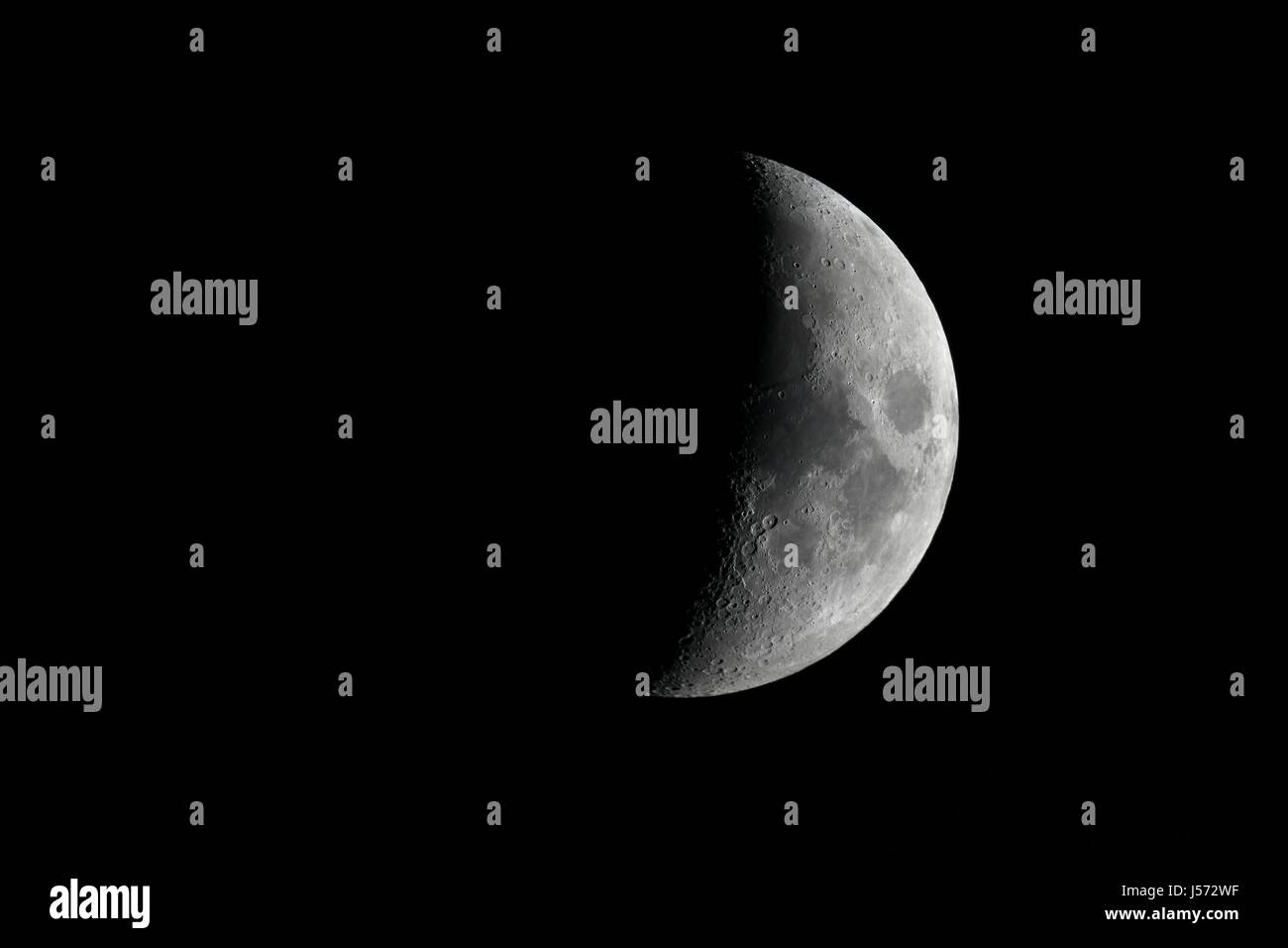 Moonlight night sky stars stary sky hi-res stock photography and images ...