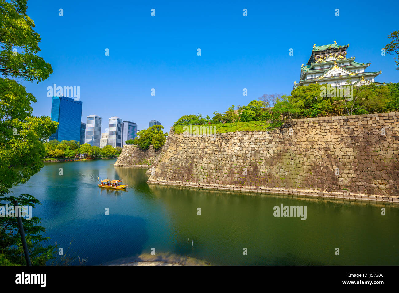 Osaka castle hi-res stock photography and images - Alamy
