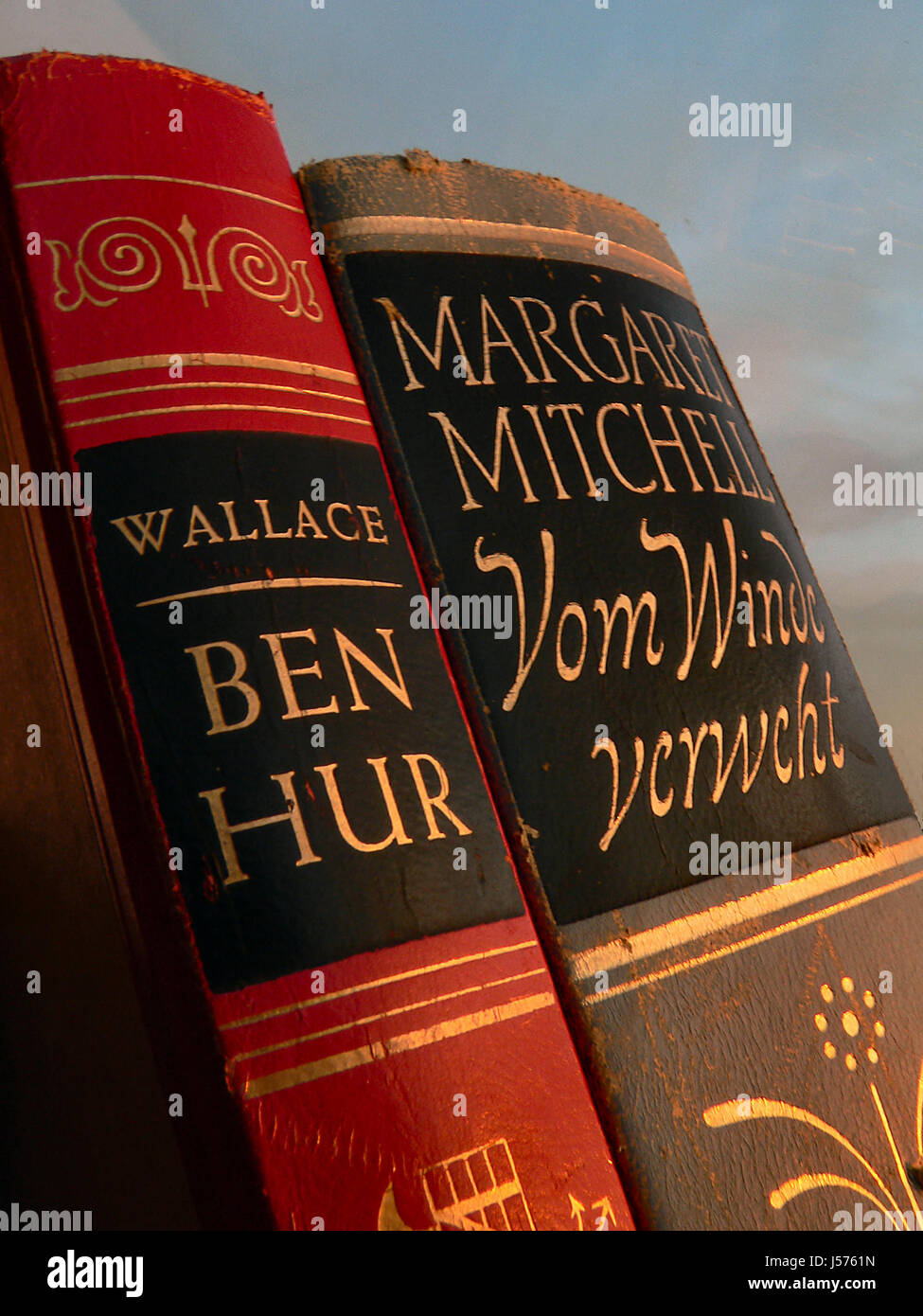 Monumental book hi-res stock photography and images - Alamy