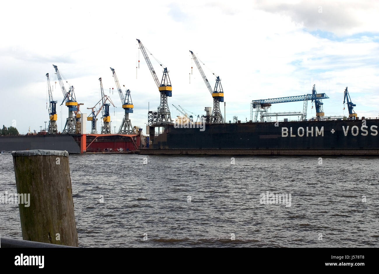 traffic transportation ships sailing boat sailboat rowing boat boat ...