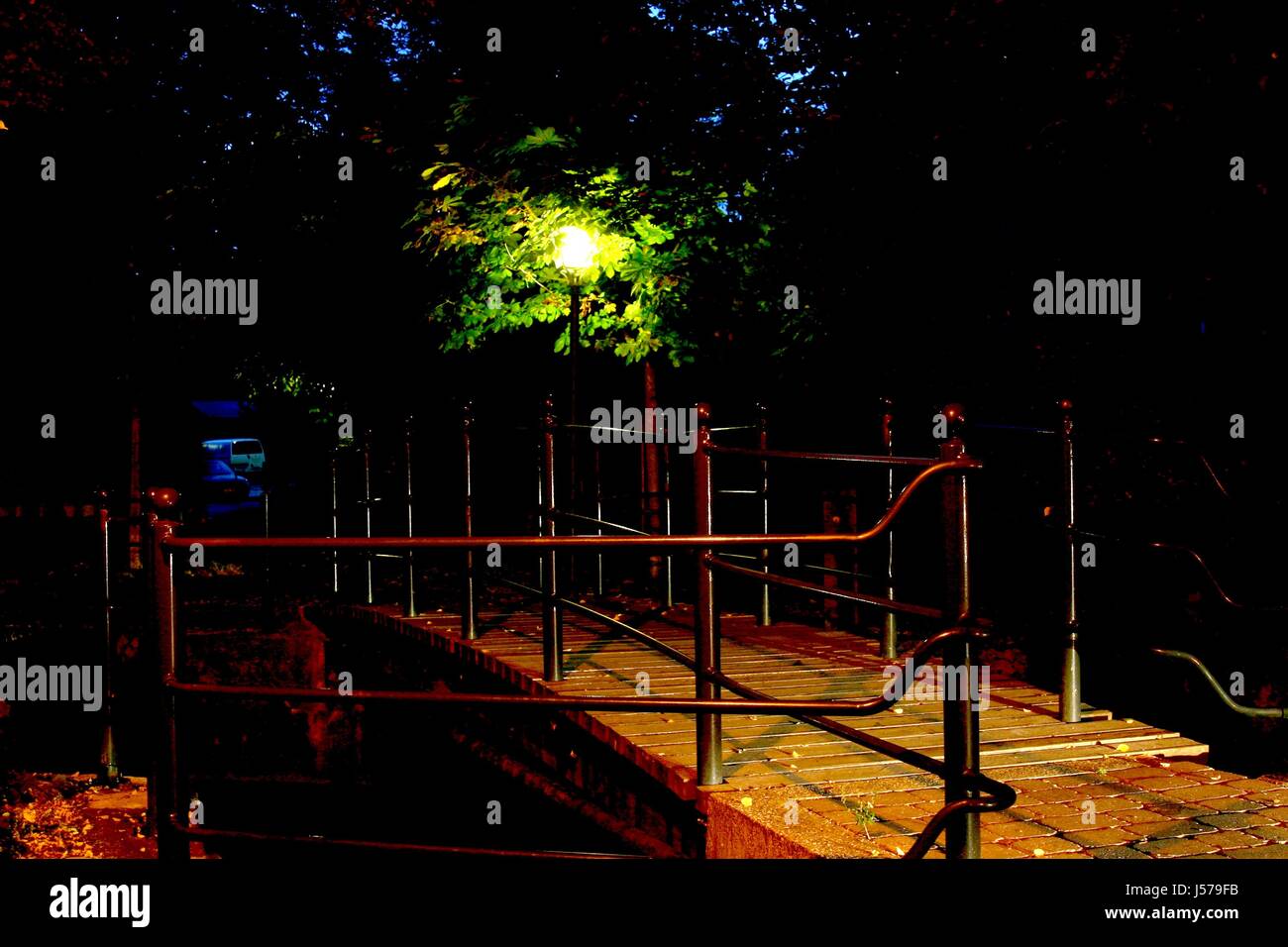 bridge at night Stock Photo - Alamy