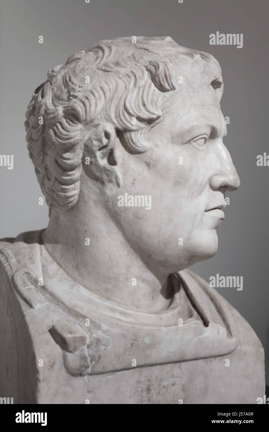 Museo pergamon hi-res stock photography and images - Alamy