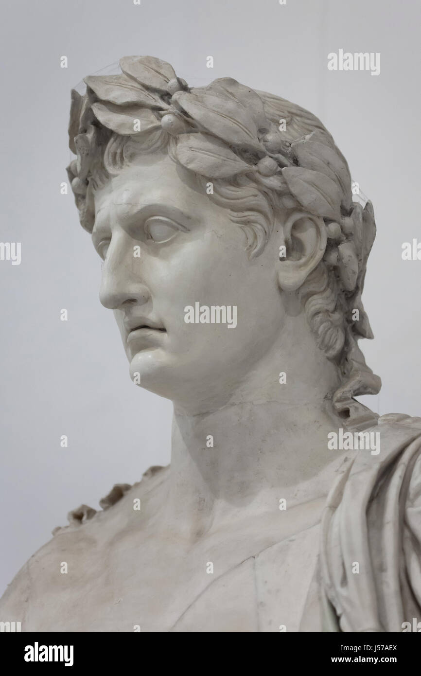 Reign of 1st roman emperor hi-res stock photography and images - Alamy