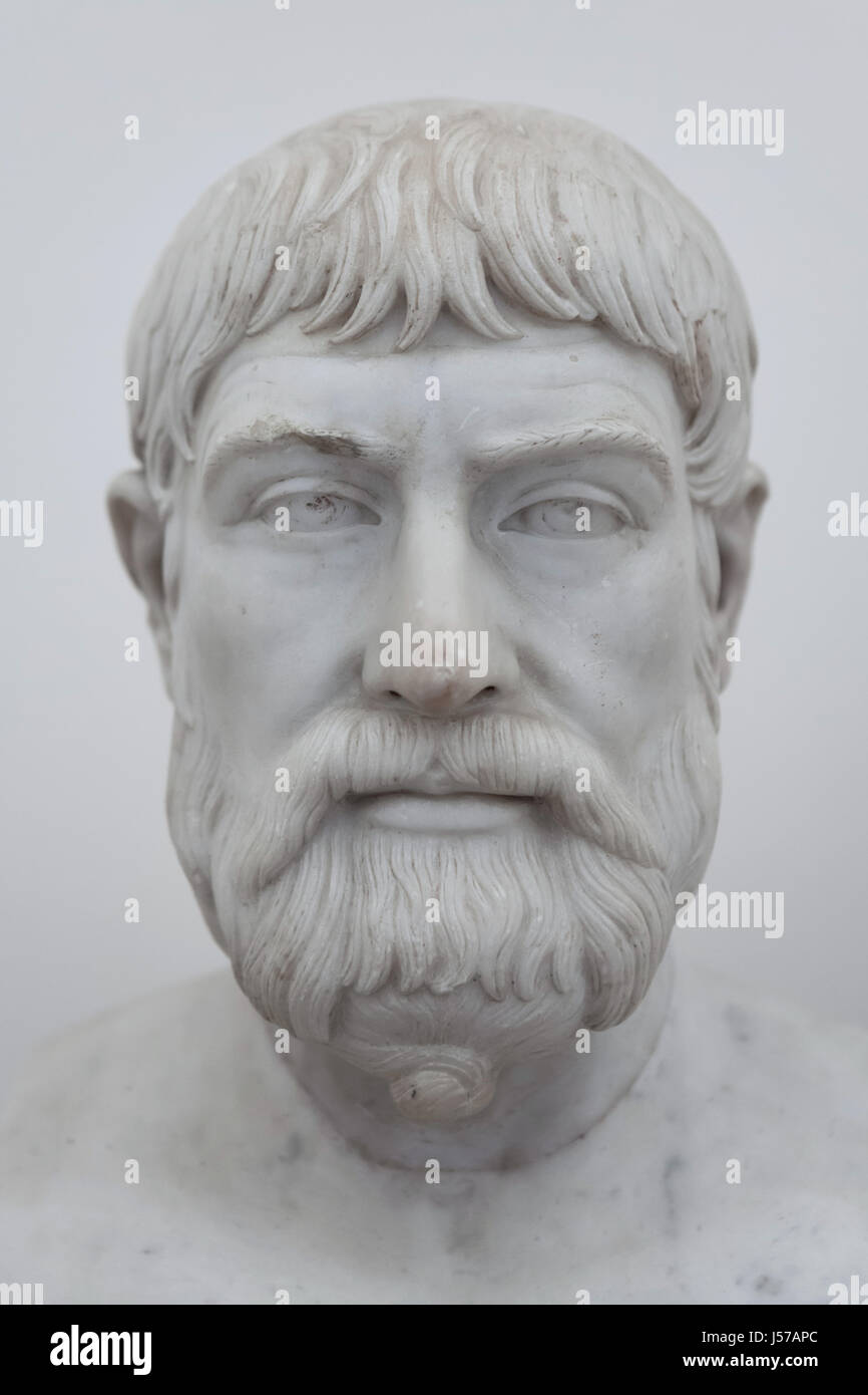 Marble bust of Greek lyric poet Pindar (522-443 BC). Roman copy dated ...