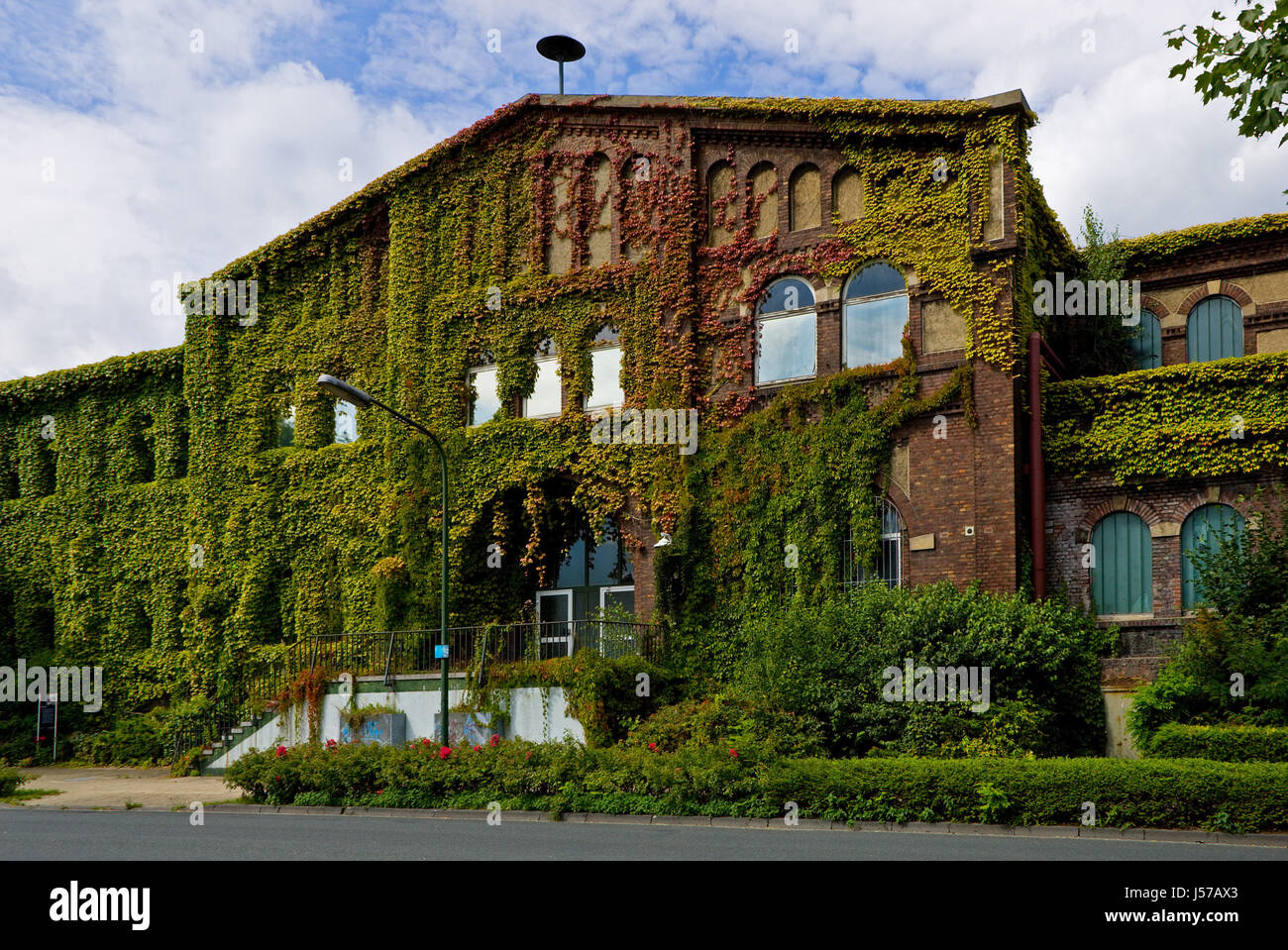 old administration building Stock Photo - Alamy