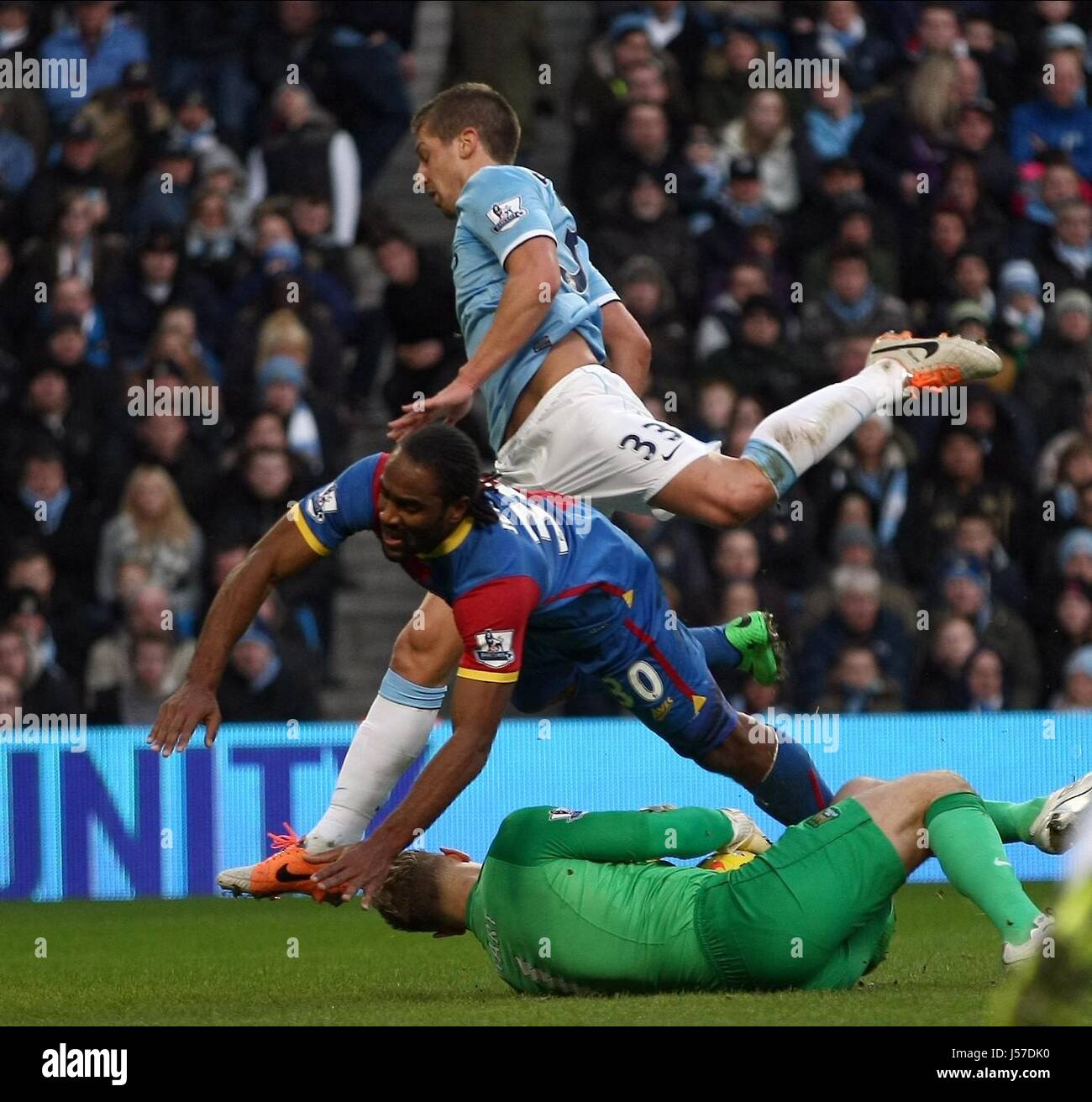 Clash for the crystal city hi-res stock photography and images - Alamy