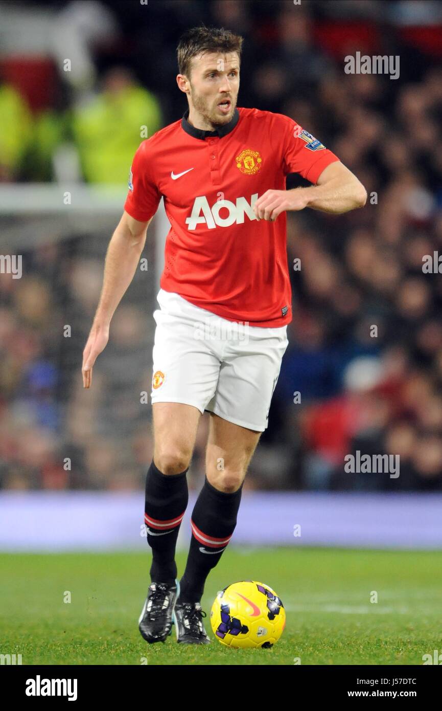 MICHAEL CARRICK MANCHESTER UNITED FC MANCHESTER UNITED FC OLD TRAFFORD ...