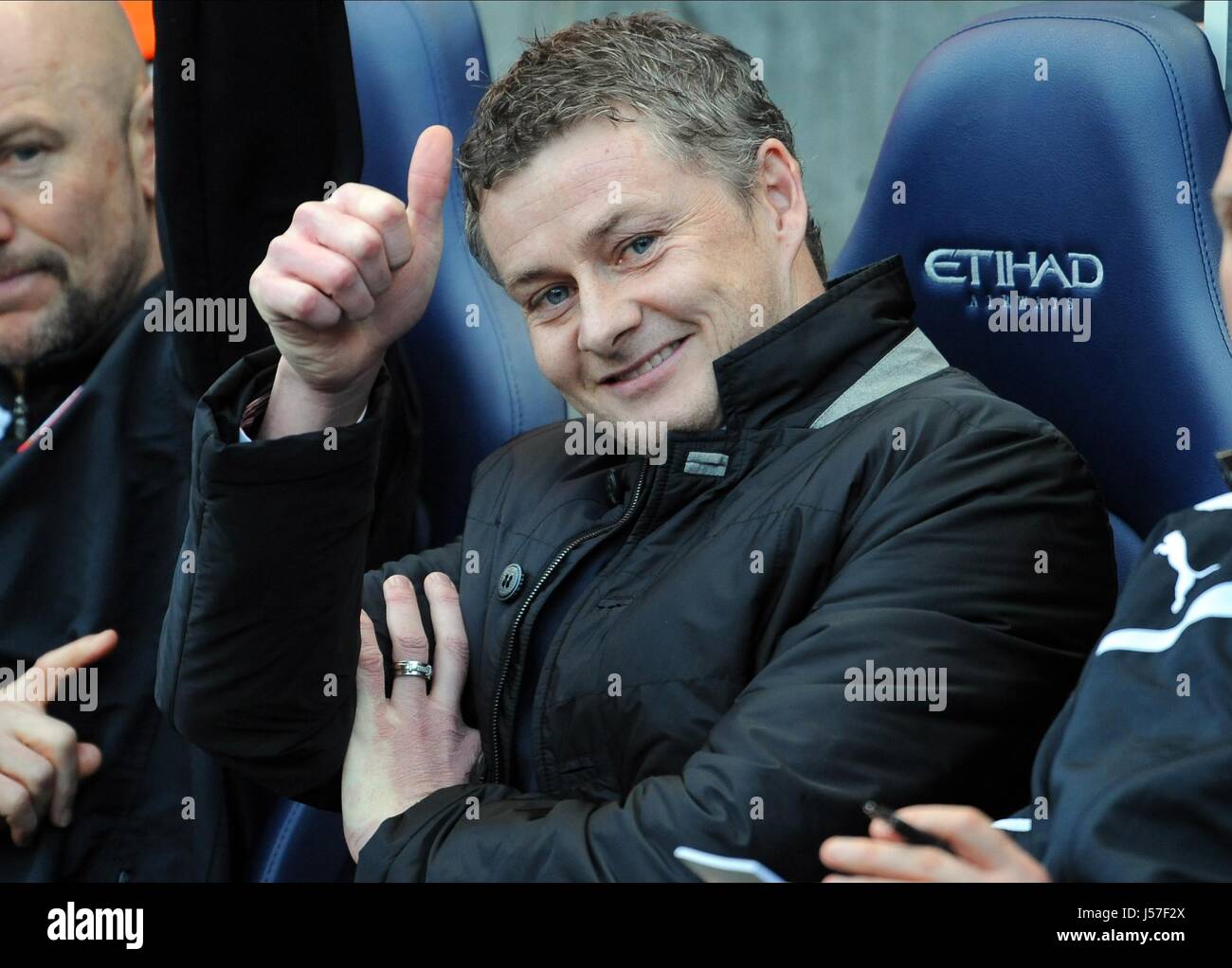 Cardiff city fc group hi-res stock photography and images - Alamy