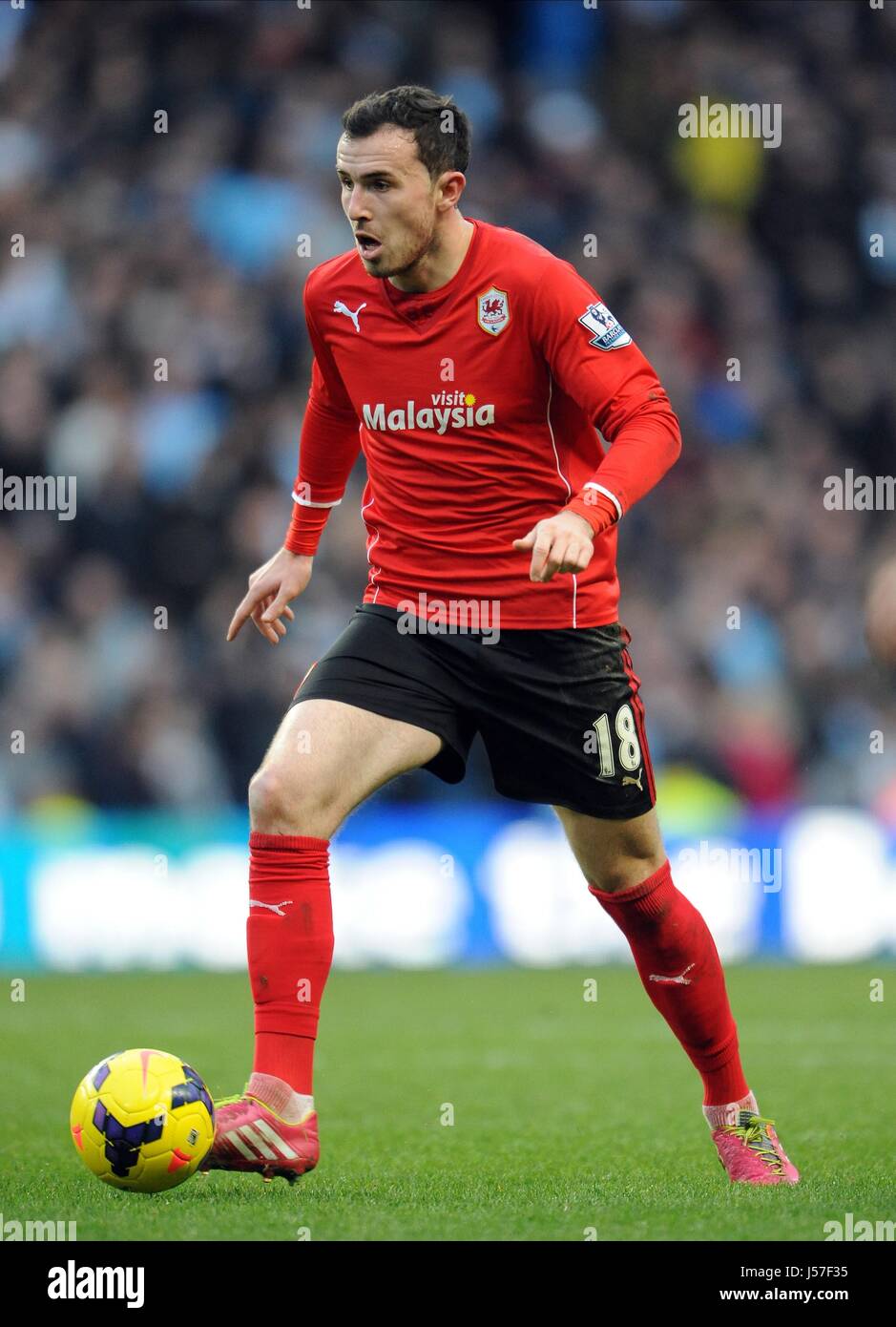 JORDAN MUTCH CARDIFF CITY FC CARDIFF CITY FC ETIHAD STADIUM MANCHESTER ...
