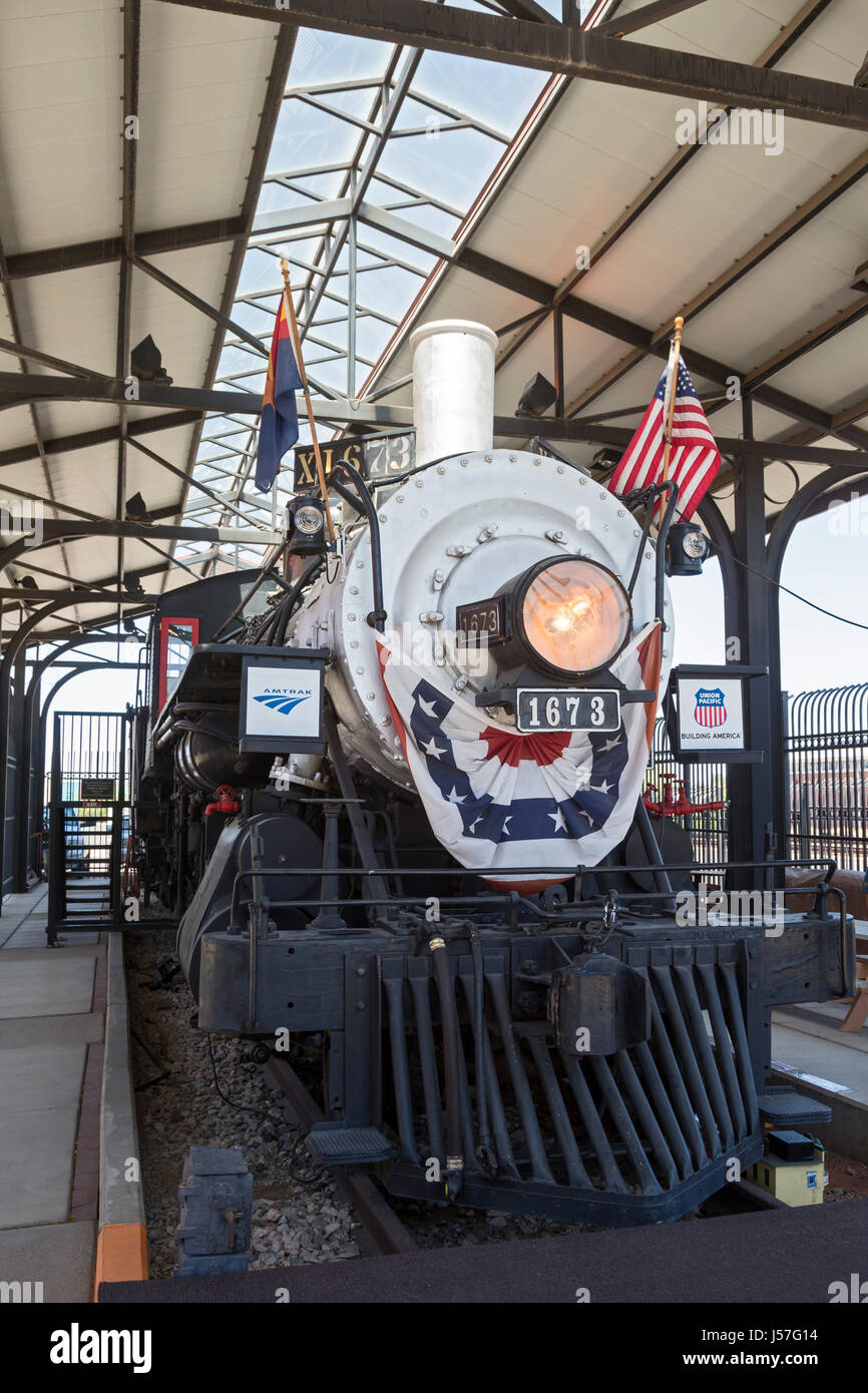 Tucson, Arizona - Southern Pacific Locomotive 1673, on display at the ...