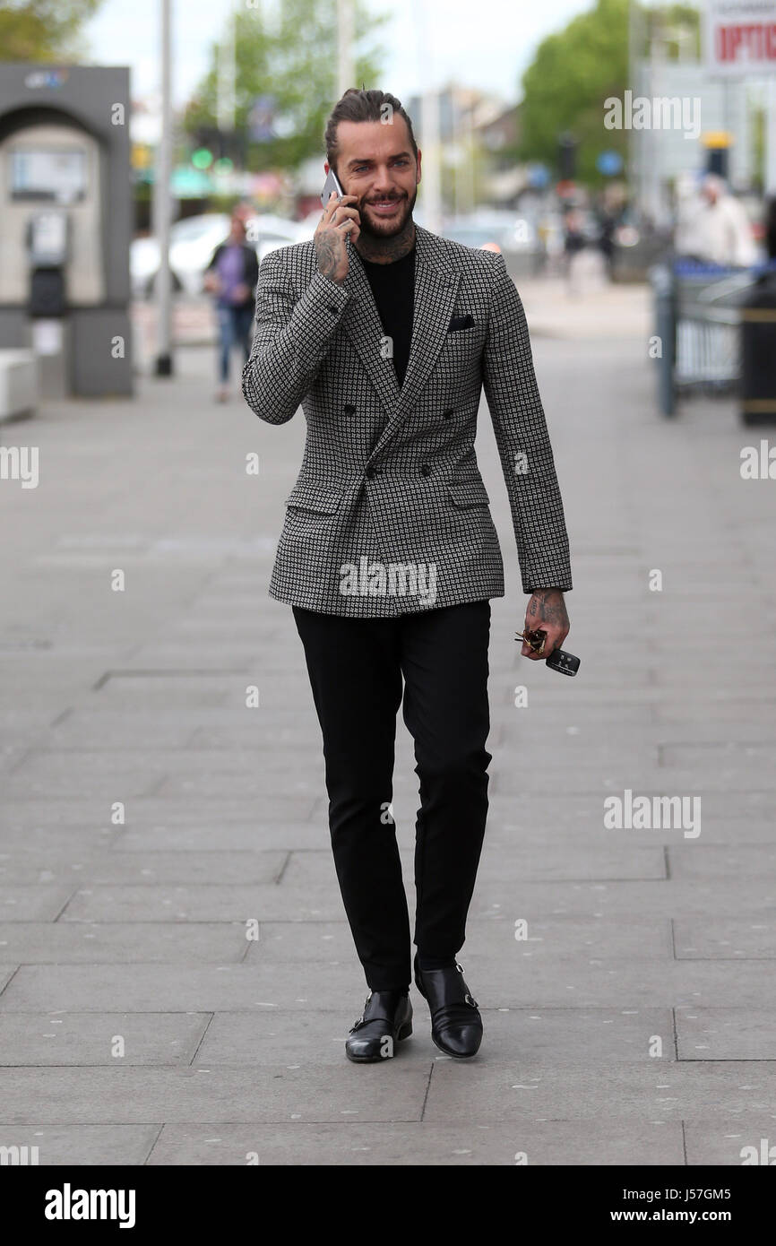 Towie filming essex faces hi-res stock photography and images - Alamy