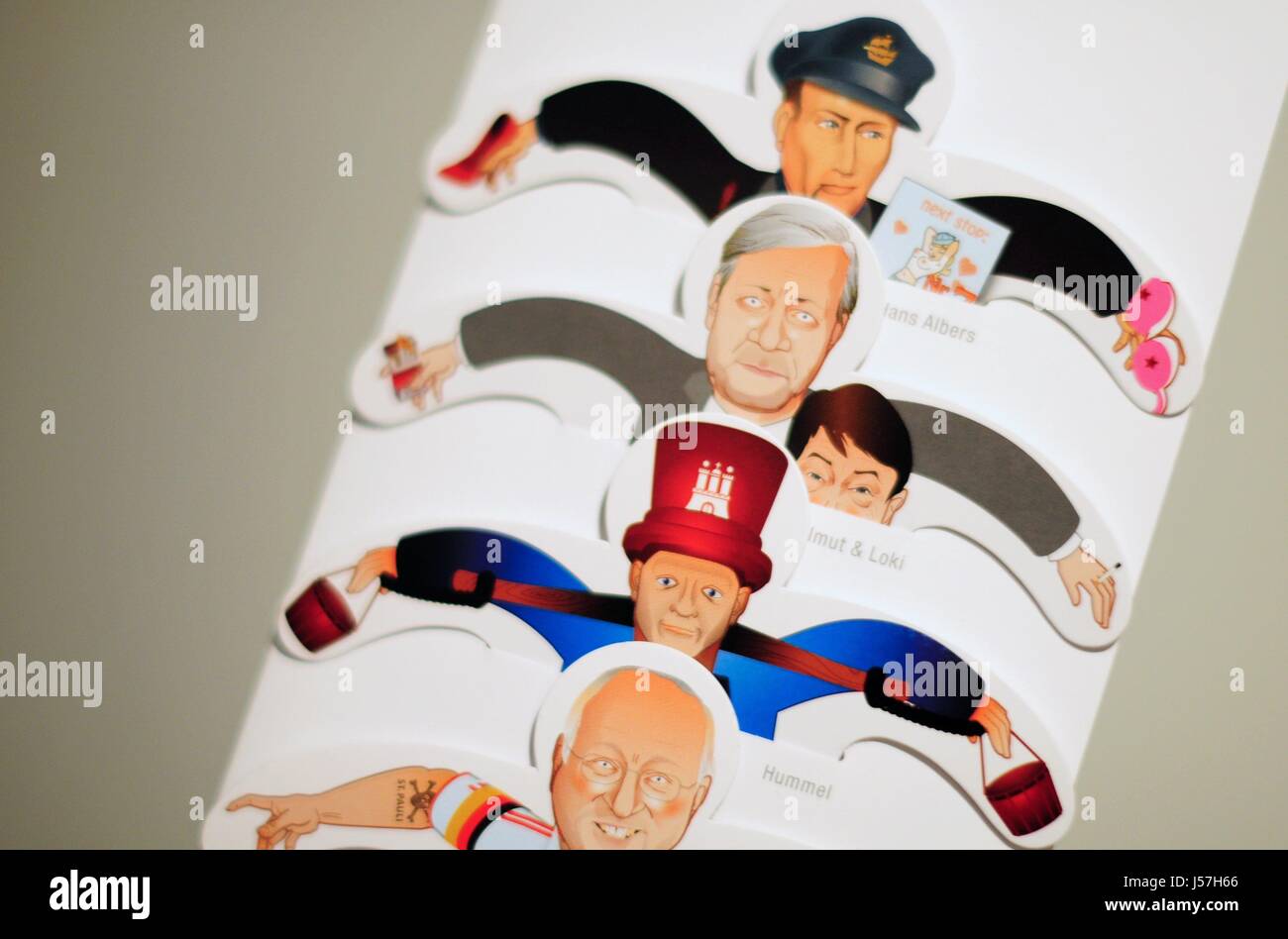 Donkey tea bags with the images of famous Hamburg personalities in ...