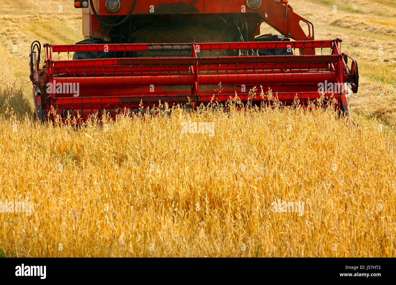 Crop machine harvester hi-res stock photography and images - Alamy