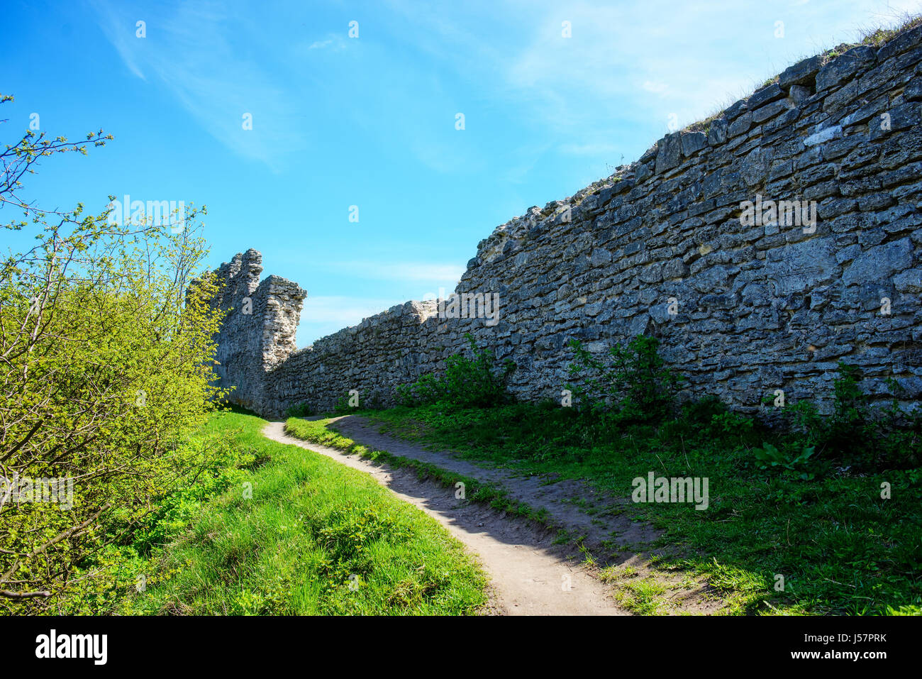 Ruin of medieval stone wall Kremenets, Ukraine Stock Photo - Alamy