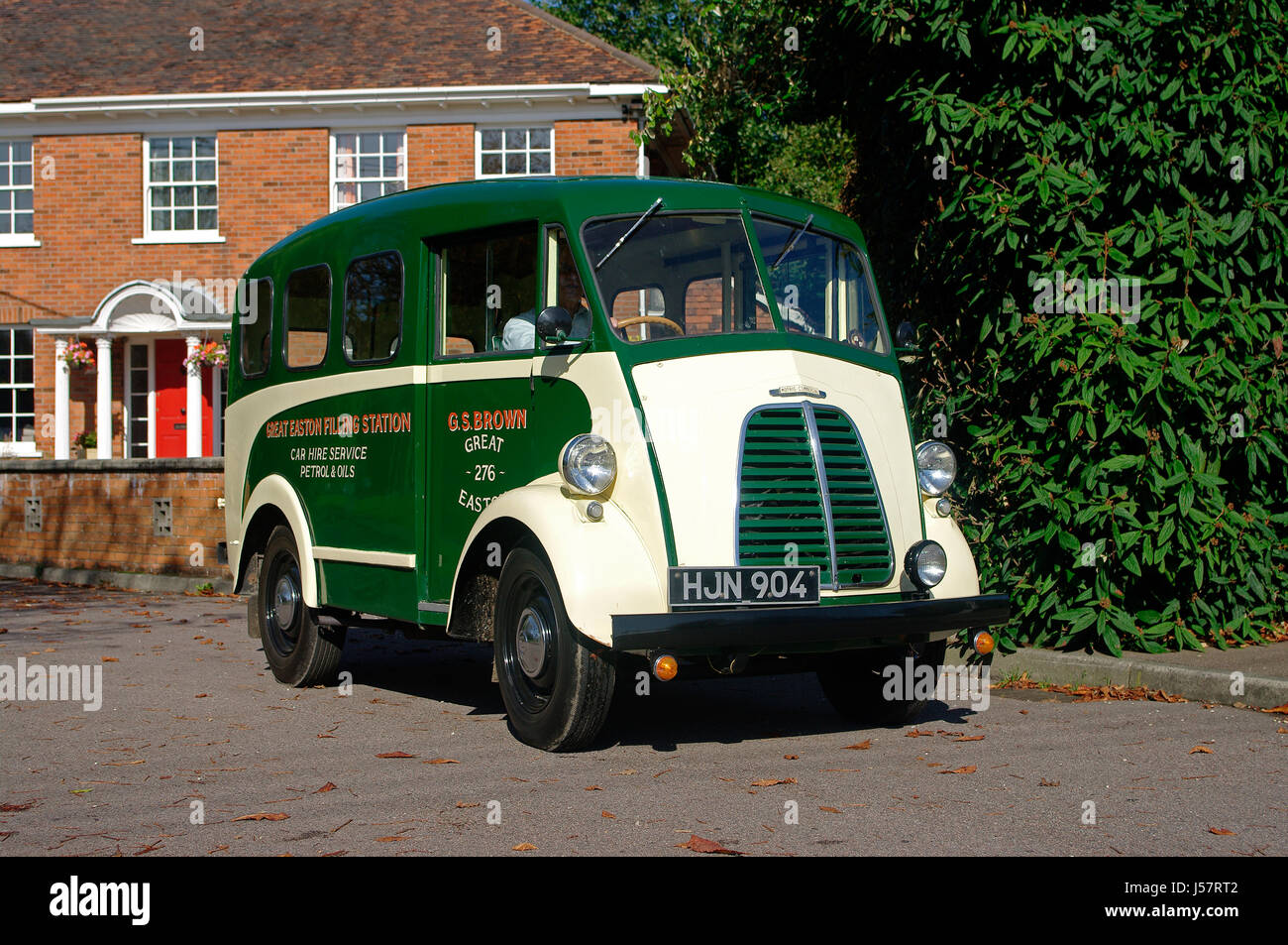 Delivery and 1950s hi-res stock photography and images - Alamy
