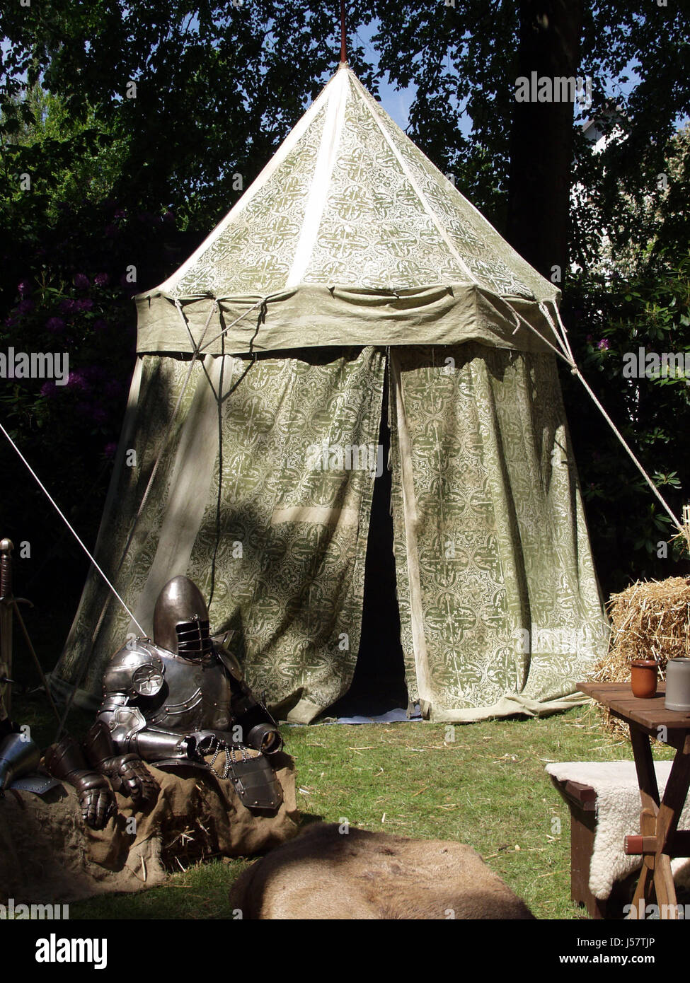 story fight fighting iron war soldier hobby metal armour sheet metal ...