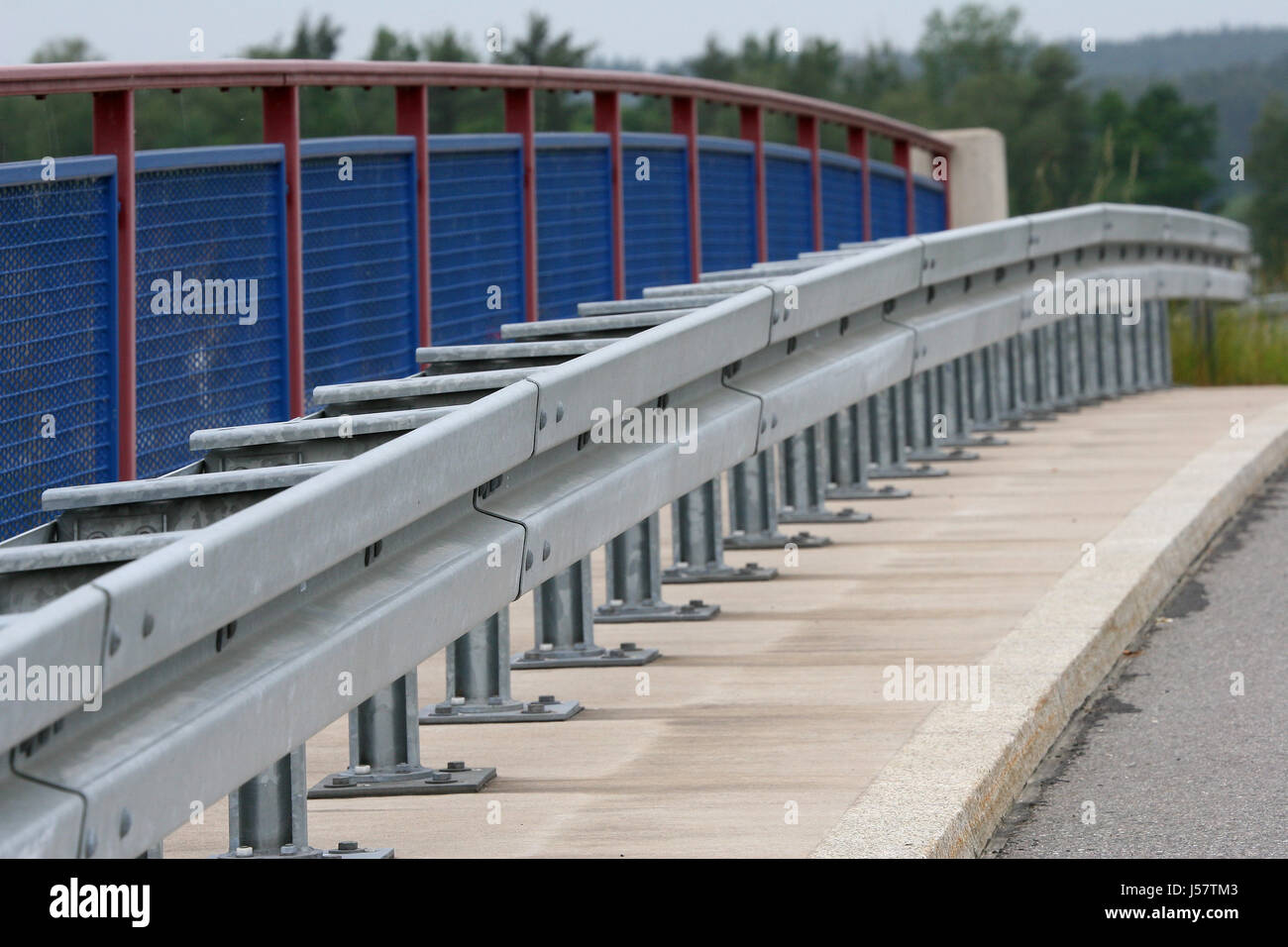 Blaues gelnder hi-res stock photography and images - Alamy