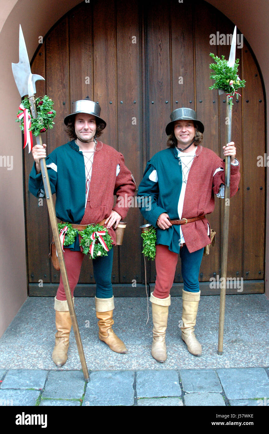 Guards with spears hi-res stock photography and images - Alamy