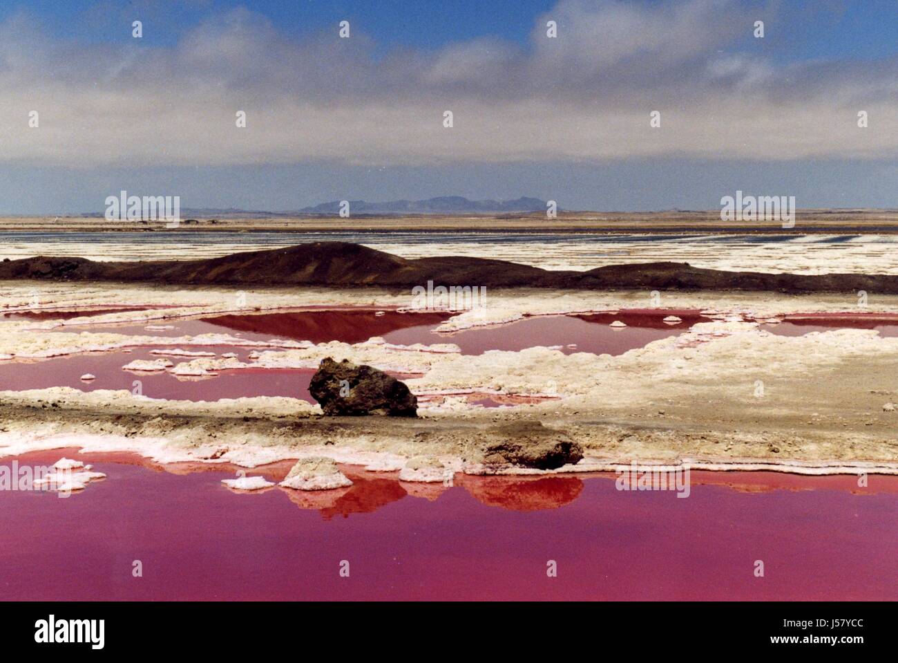 salt desert wasteland tourism africa namibia salt lake salt extraction ...