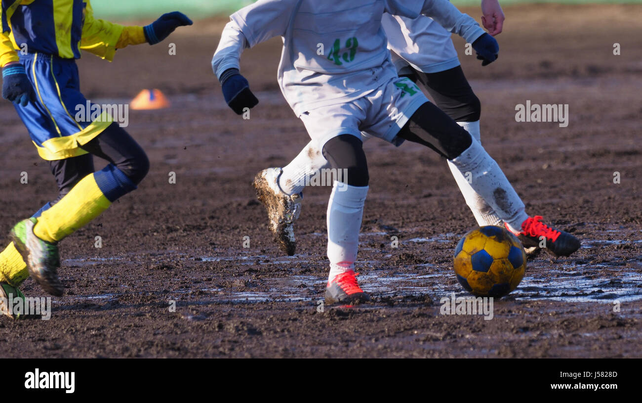 Rain soccer female hi-res stock photography and images - Alamy
