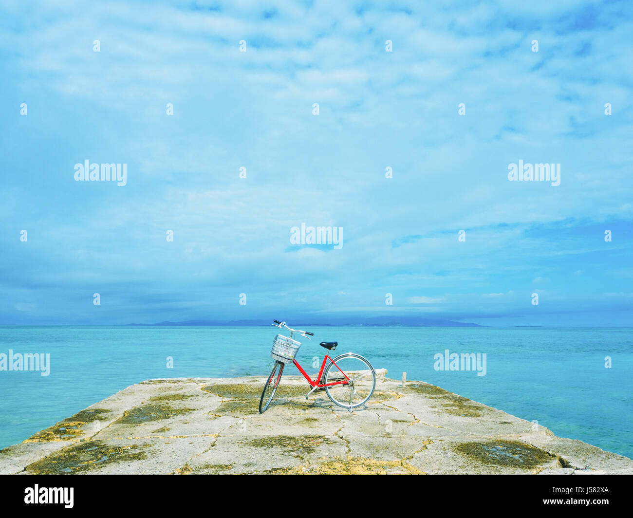 Okinawa island pier hi-res stock photography and images - Alamy