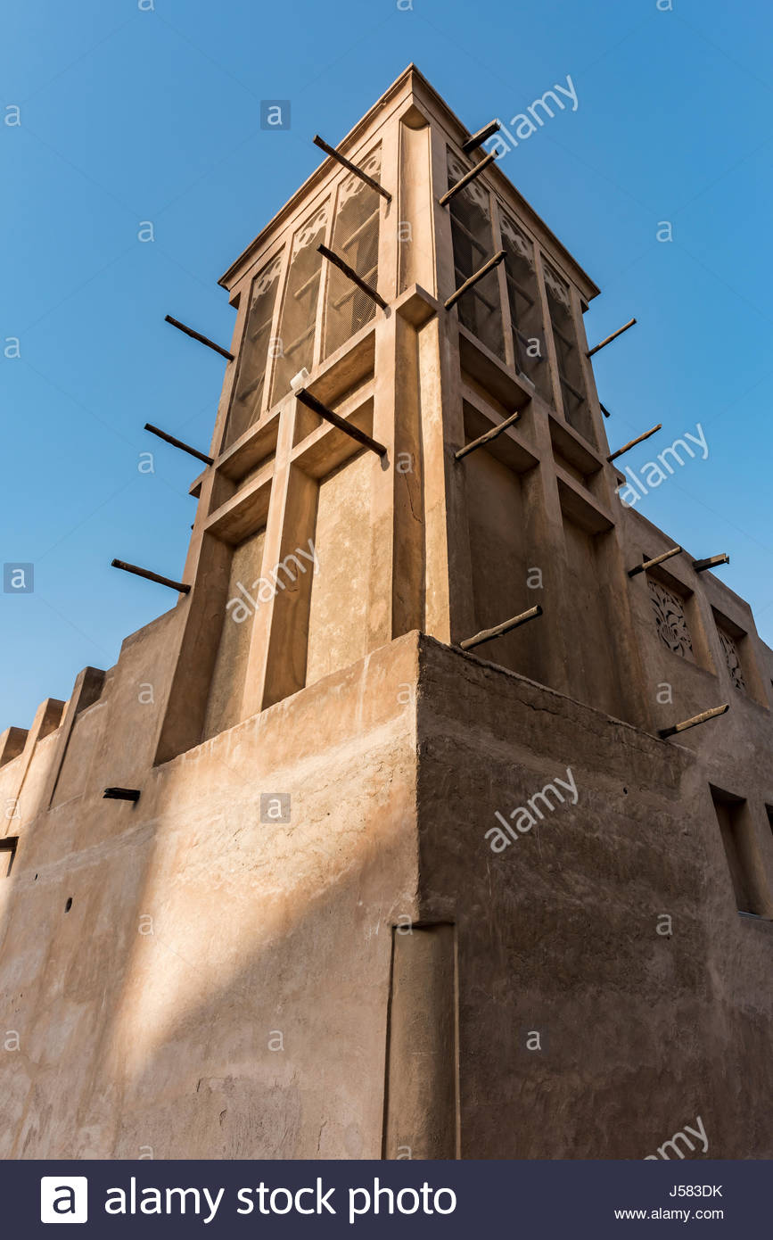 Traditional Arabic Wind Tower Home Stock Photos & Traditional Arabic ...