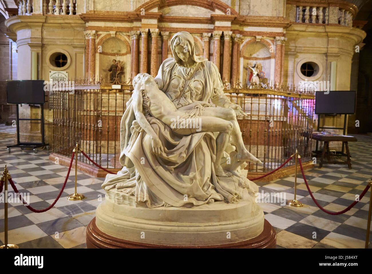 Piedad hi-res stock photography and images - Alamy