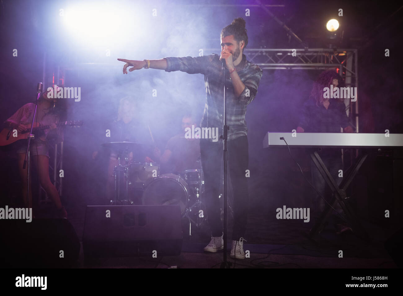Male Rock Singer Stage High Resolution Stock Photography and Images - Alamy