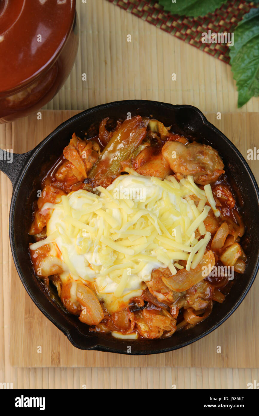 Cheese Dakgalbi (Korean spicy stir fried chicken Stock Photo - Alamy Cheese Dakgalbi (Korean spicy stir fried chicken Stock Photo - Alamy