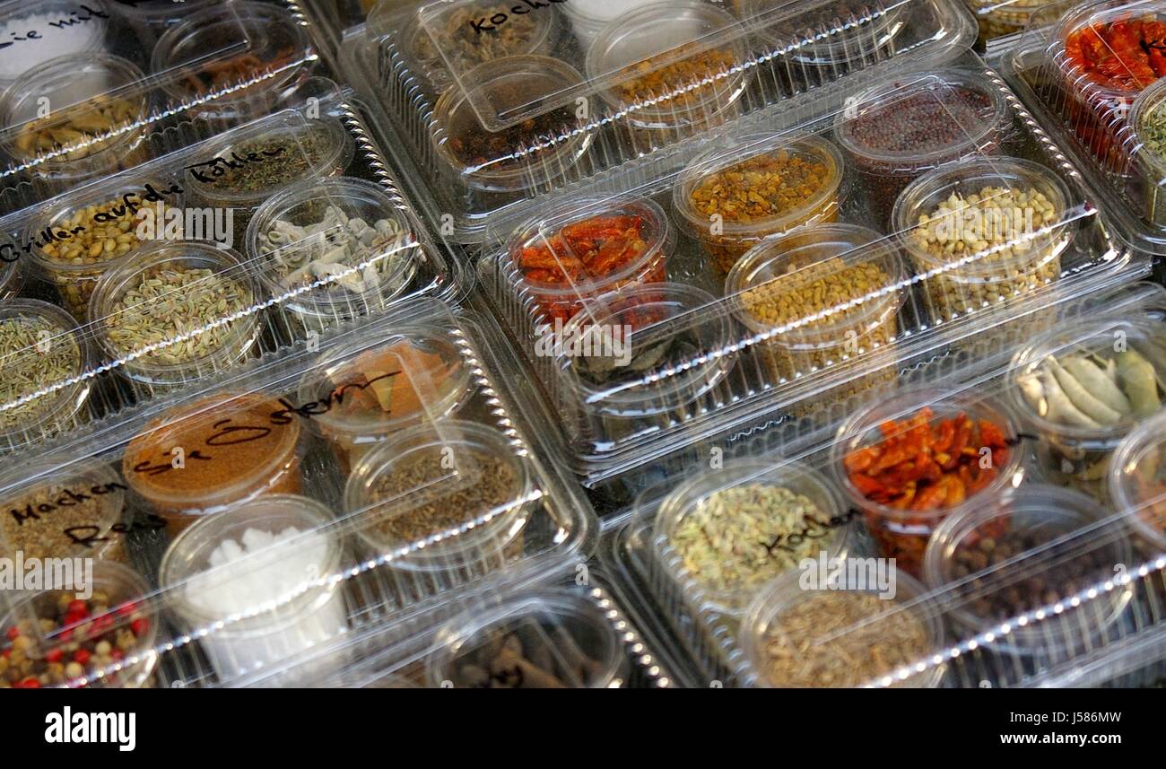 spices from around the world Stock Photo - Alamy