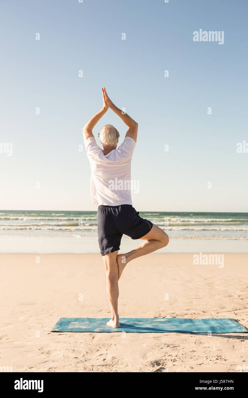 60s pose hi-res stock photography and images - Alamy