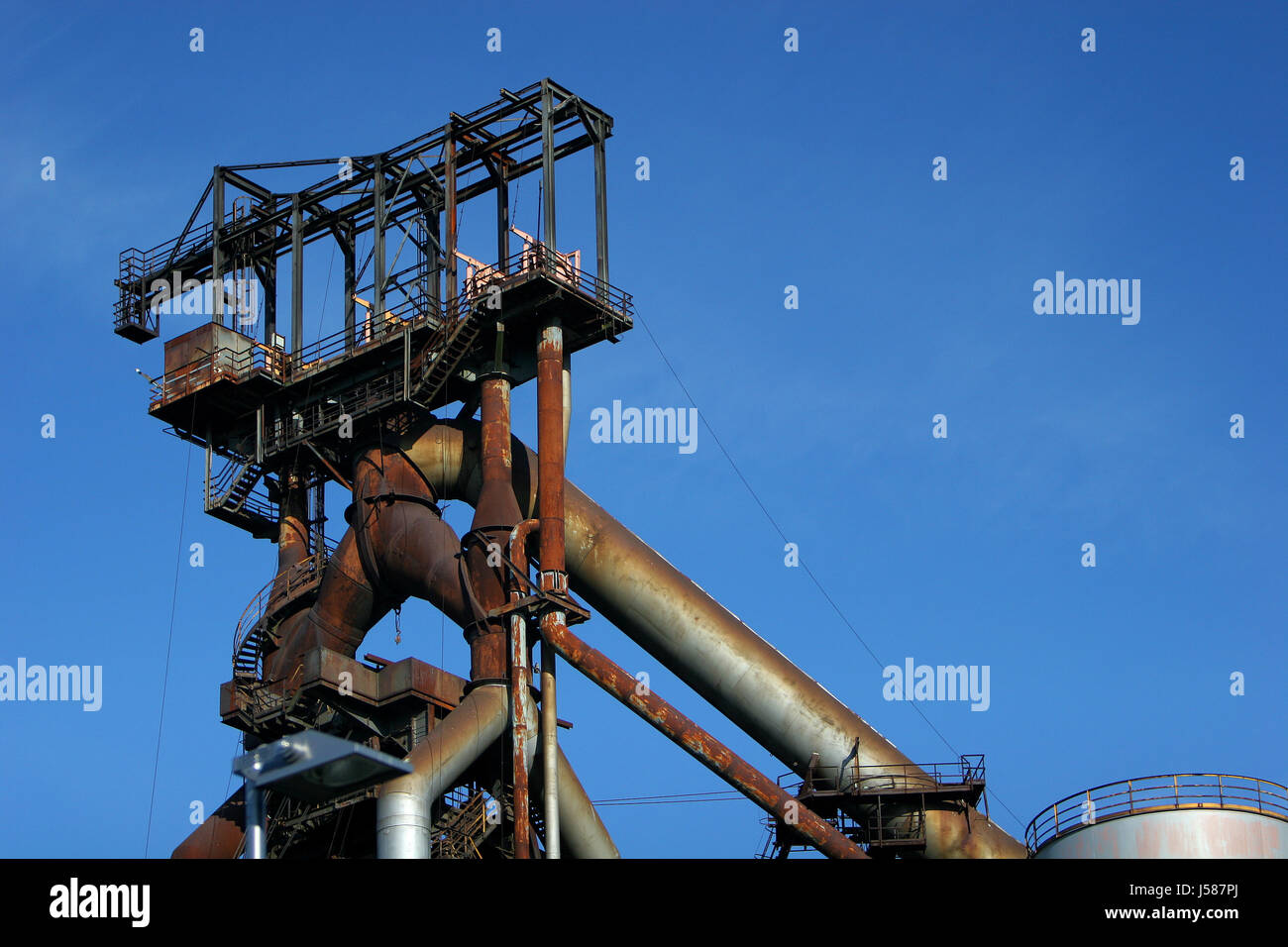 Tube furnace hi-res stock photography and images - Alamy