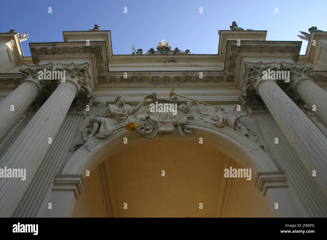worms eye potsdam arc columns goal passage gate archgway gantry ...