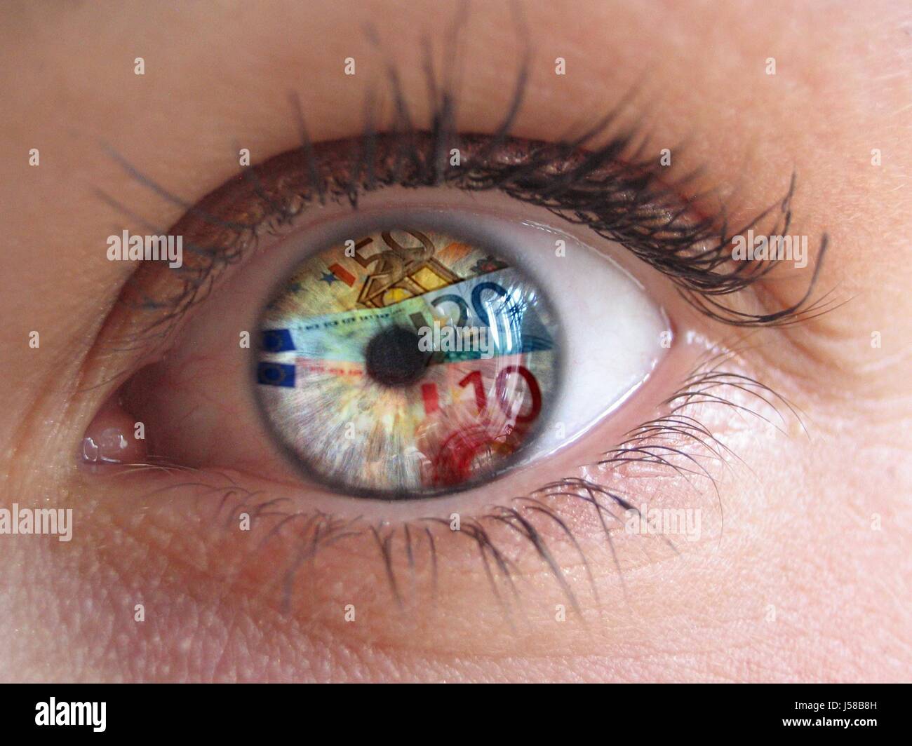 eye organ mirroring reflection bank notes coal money eye organ ...