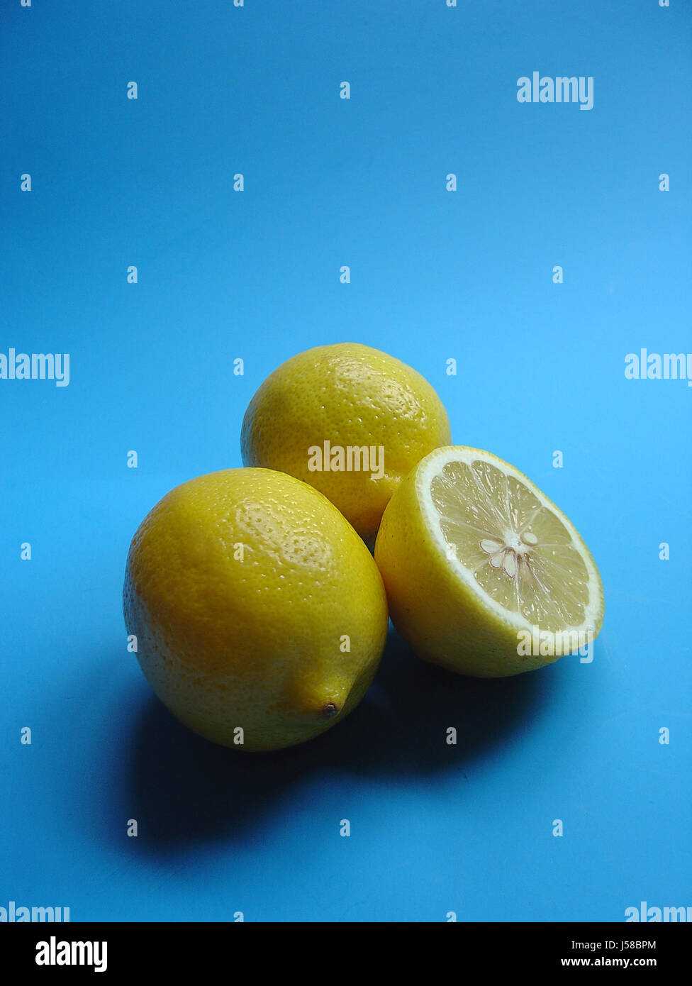 Citrusfruchtcitrusfrchte hi-res stock photography and images - Alamy