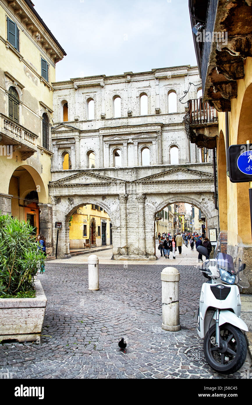 Borsari hi-res stock photography and images - Alamy