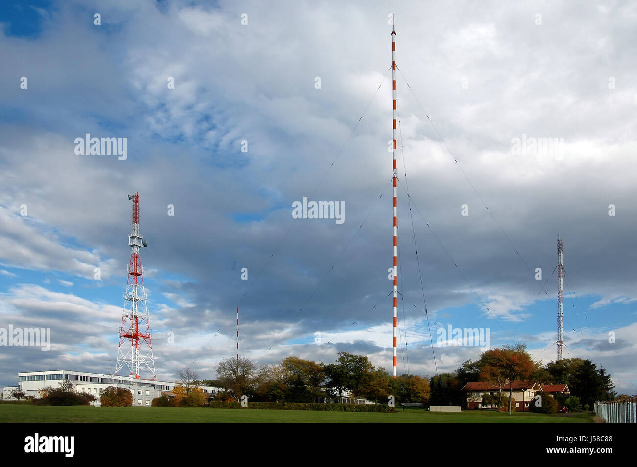 Long wave transmitter hi-res stock photography and images - Alamy