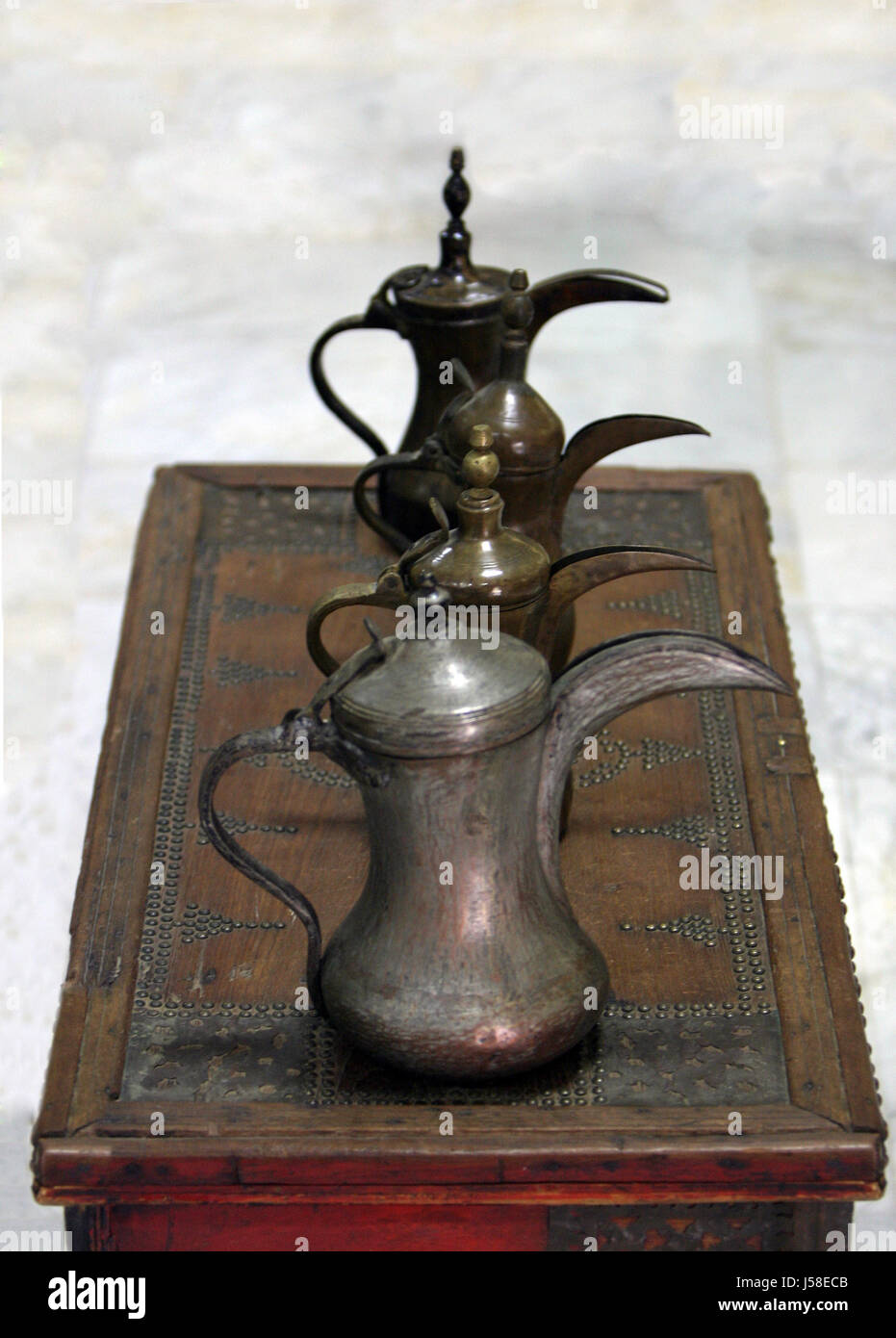 ancient arab teapots Stock Photo - Alamy