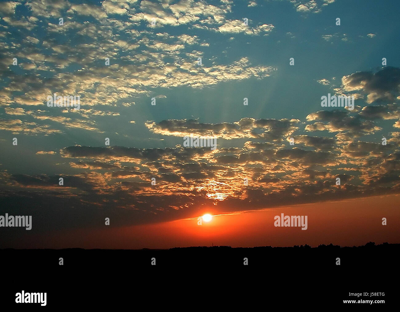 water north sea salt water sea ocean sunbeams sunrise tomorrow tendency ...