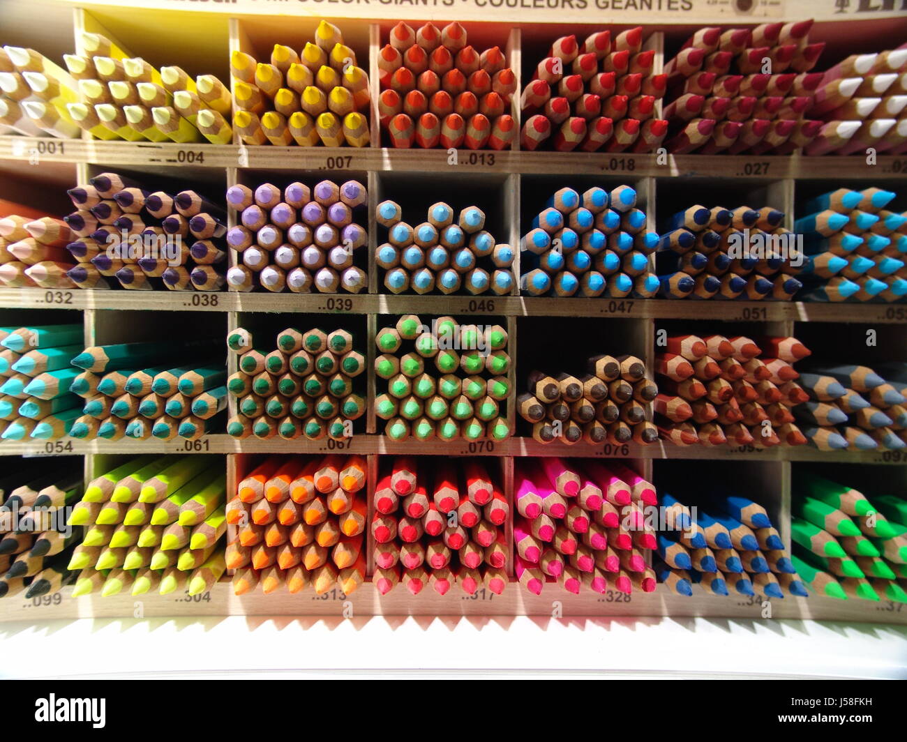 art colour coloured colourful gorgeous multifarious richly coloured ...