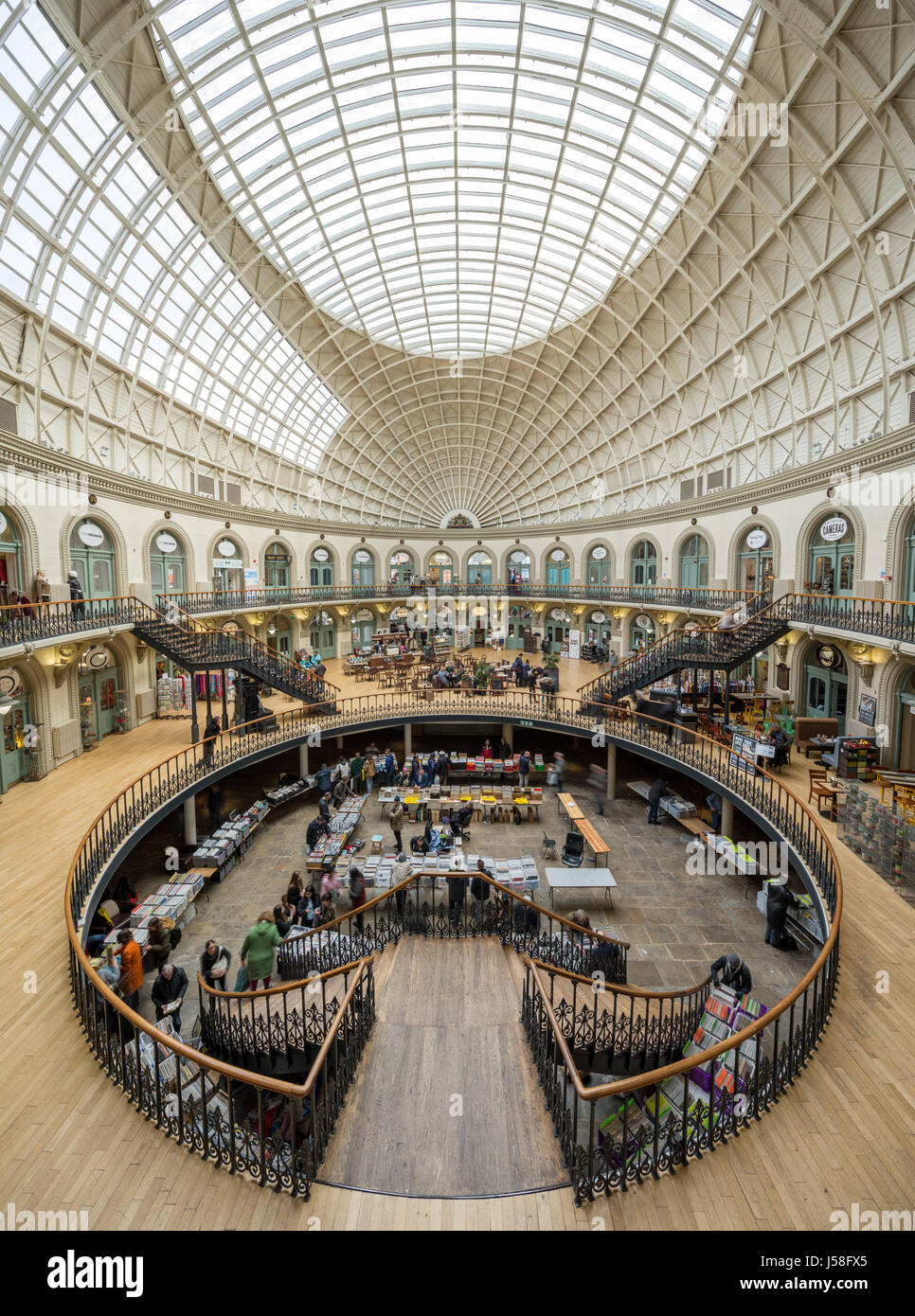 Leeds market roof hi-res stock photography and images - Alamy